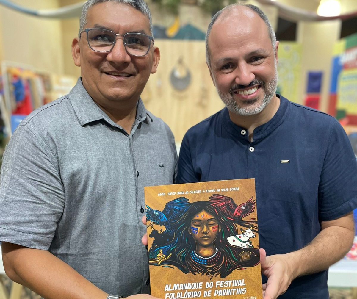 Obras que destacam Festival de Parintins são lançadas pela Editora da ...